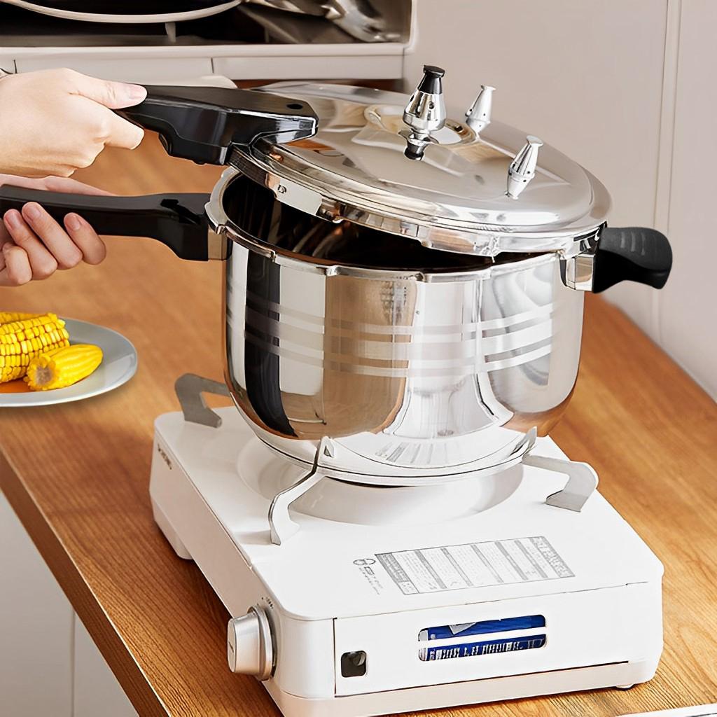 Shop 8L Pressure Cooker - Efficient Cooking | OzGalore
